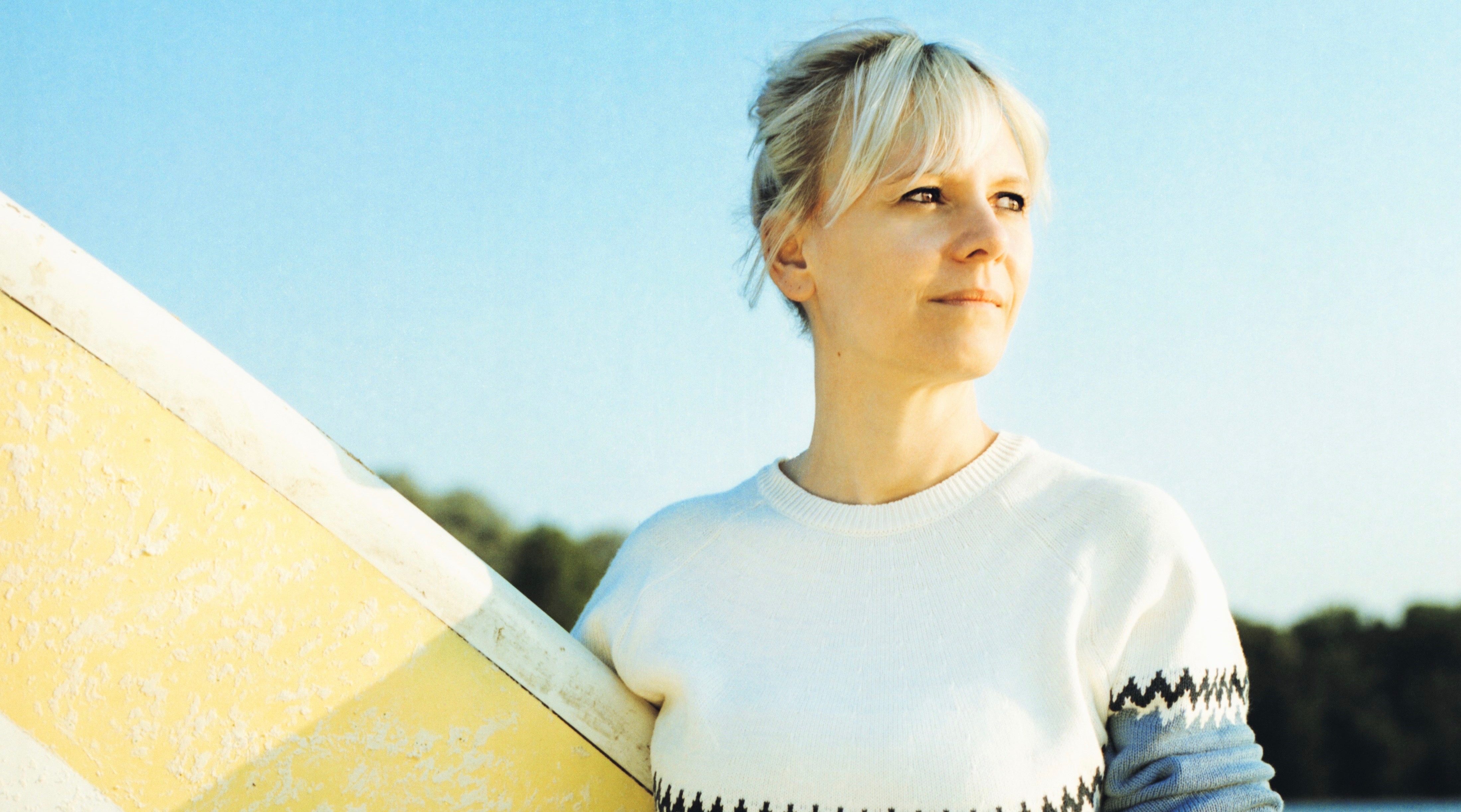 Surf & Stay: de surfsabbatical van Veerle Helsen - june. a travel magazine Surf & Stay: de surfsabbatical van Veerle Helsen - june. a travel magazine